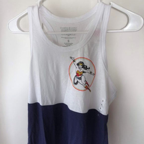 Wonder Woman | Tops | Wonder Woman Small Tank Top Racer Back White Logo ...